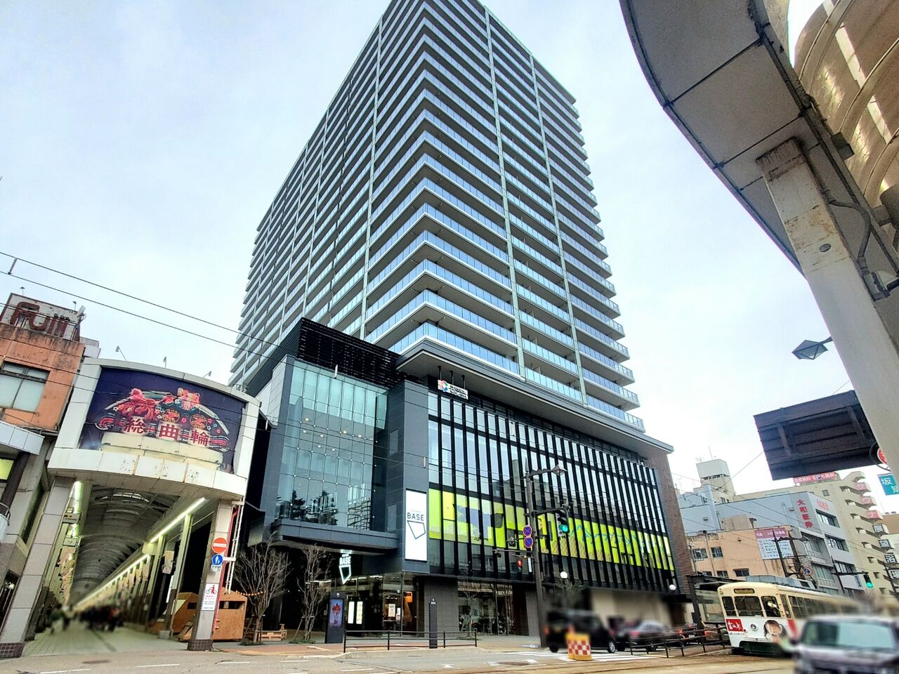 15種類のワインがフリードリンクで楽しめる！『SOGAWA BASE』で『SOGAWA WINE広場』開催。4月15日。 : とやま速報 ...