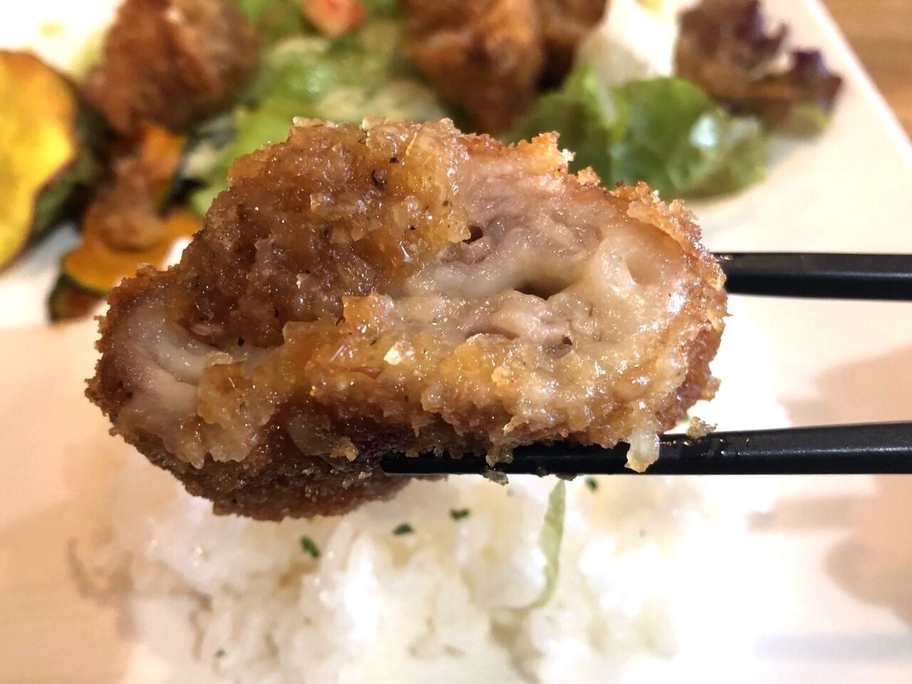 東区大形本町にオープンした『paddle.coffee&kitchen』で『サクサクポテトとハンバーグ』『ミルフィーユカツ』食べてみた ...