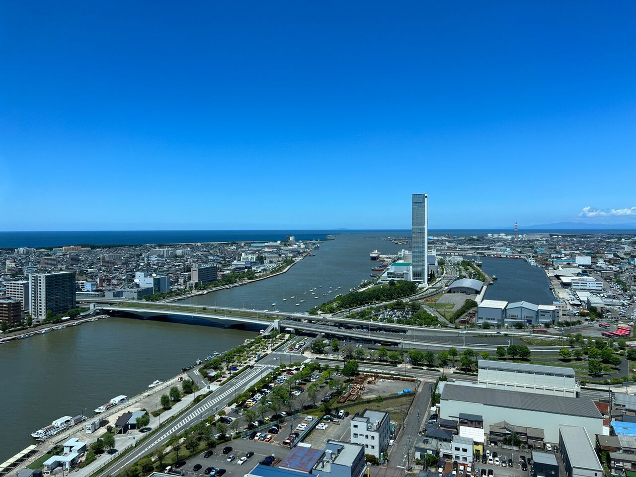 新潟から生中継？！『めざましテレビ』の『FNSご当地うま撮GP』で新潟県代表ニューフェイスグルメに選ばれるのは！？11月22日7時台に放送。 : にいがた速報 - 新潟県新潟市の地域情報サイト