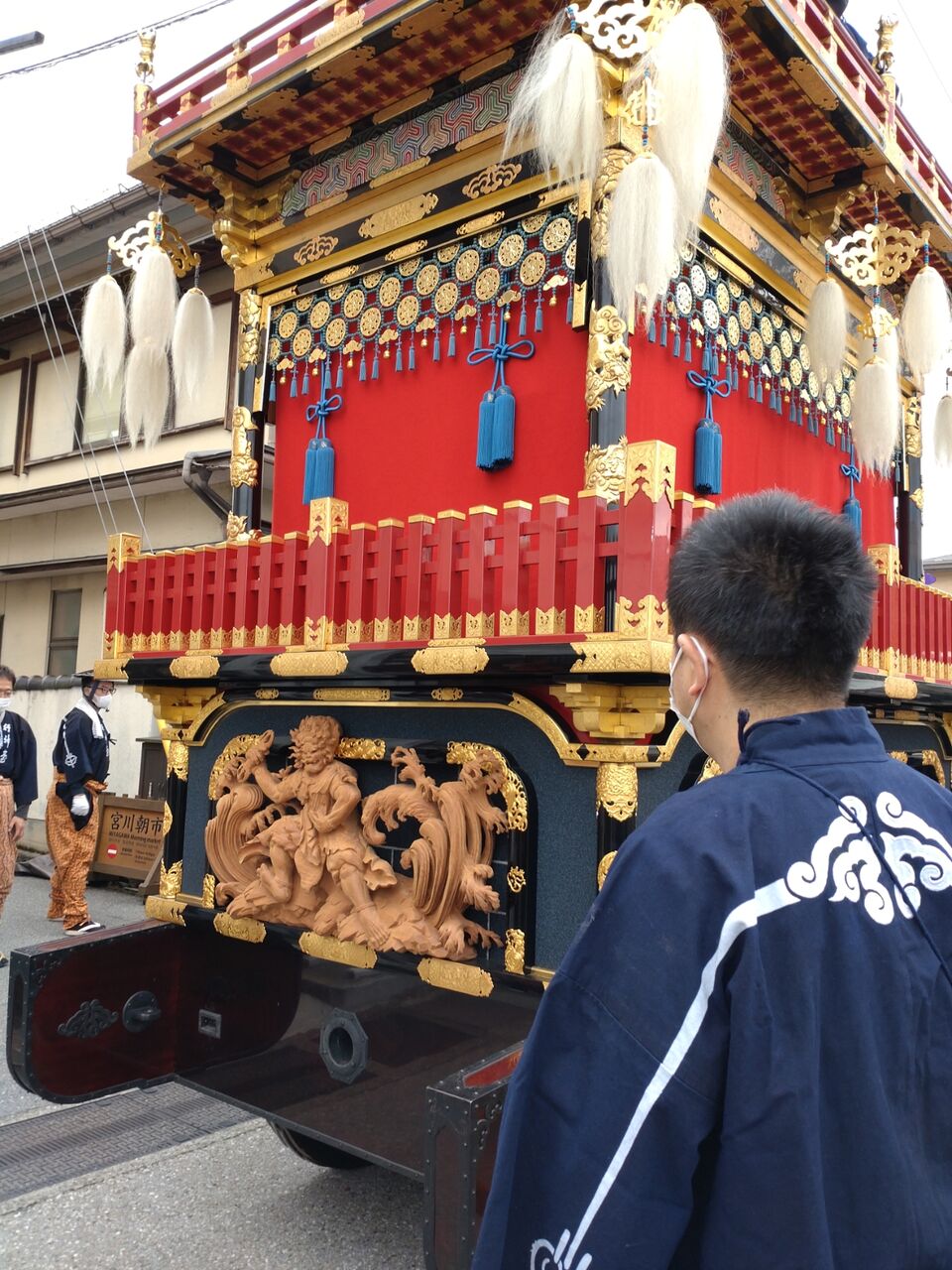 山城工芸の朝市ブログ : 秋の高山祭り