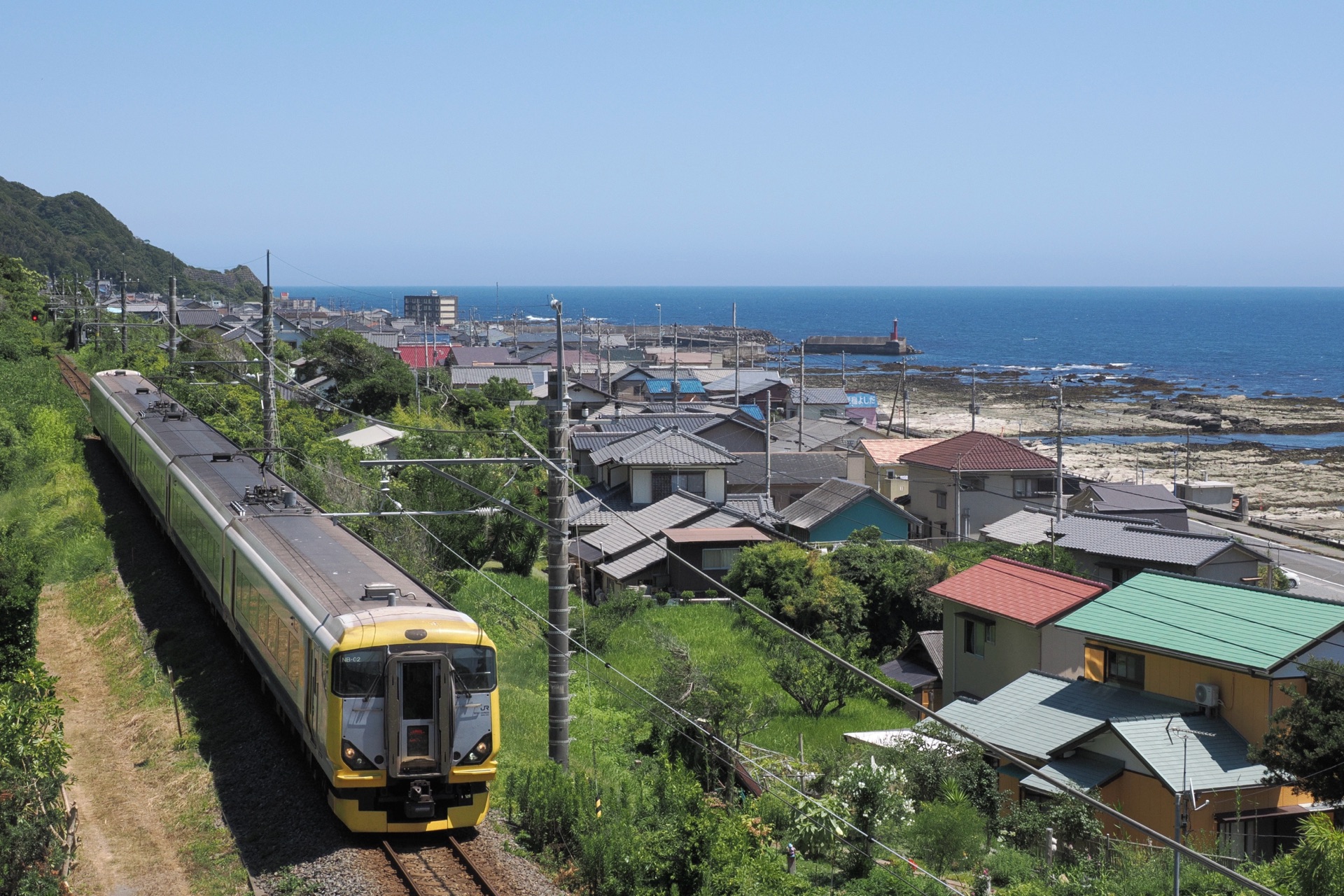 特急わかしお 外房の海辺にて - いわきち周遊券