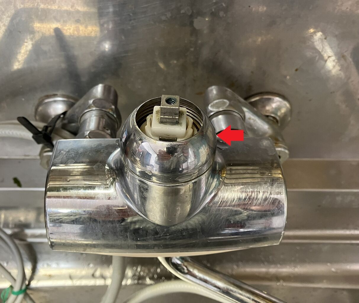 キッチン用シングル混合水栓(SANEI) カートリッジ交換 : 向島ポンポコ日記