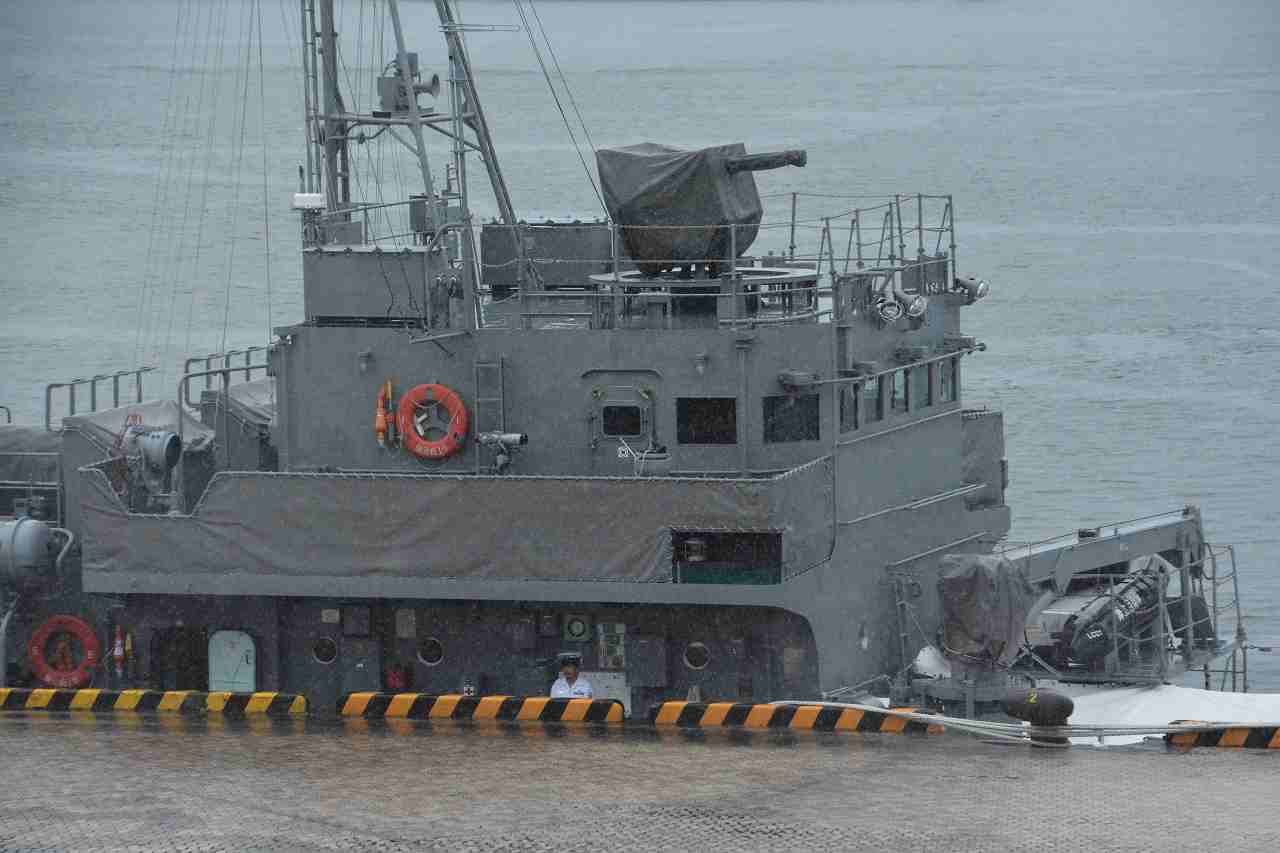 鹿児島北埠頭に輸送艇1号 : ja6jswkojのblog