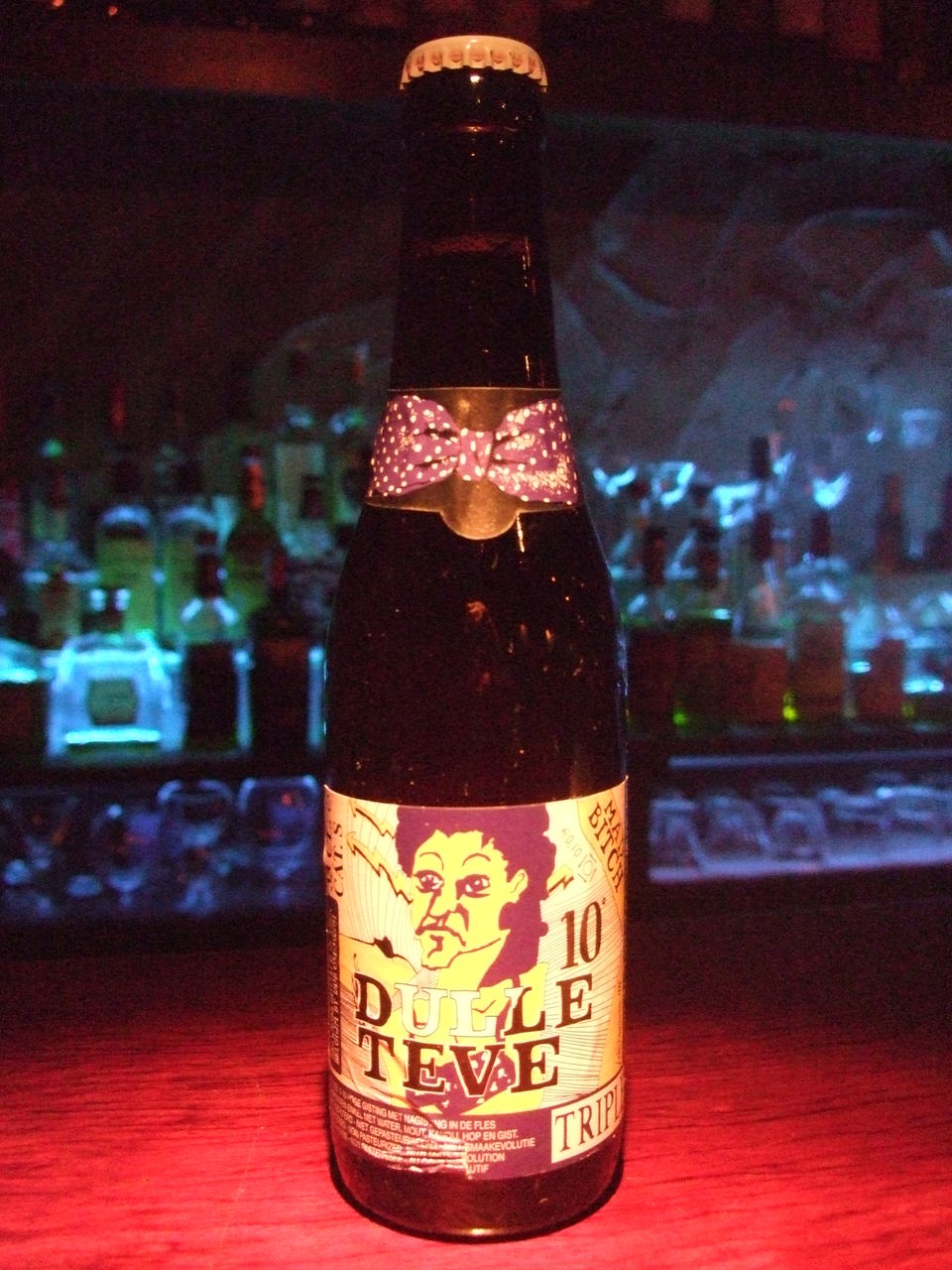 MAD BITCH ( Dulle Teve)という名前のビールです : BAR jagatkana