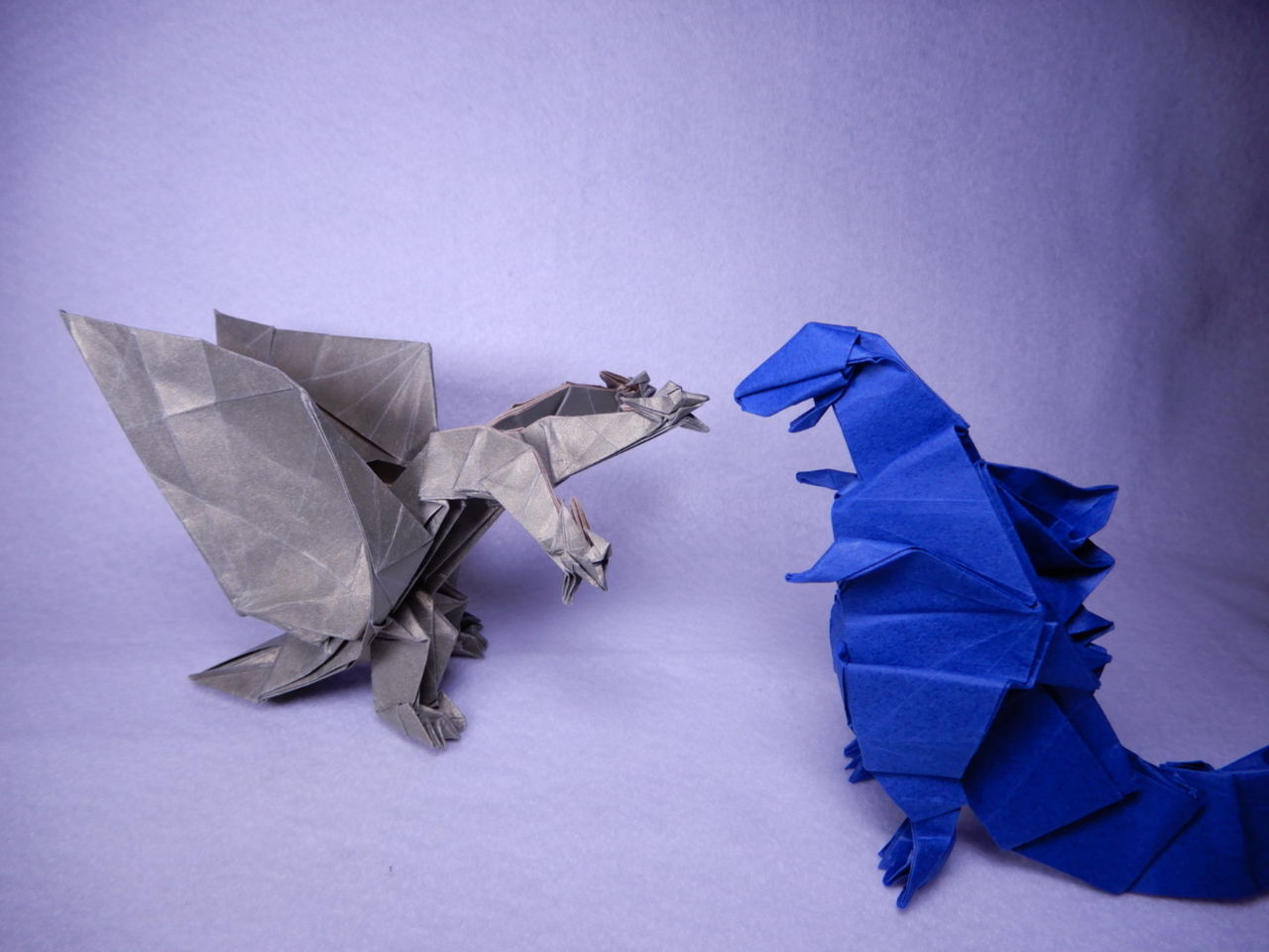 King Ghidorah vs. Godzilla : The Music of Origami