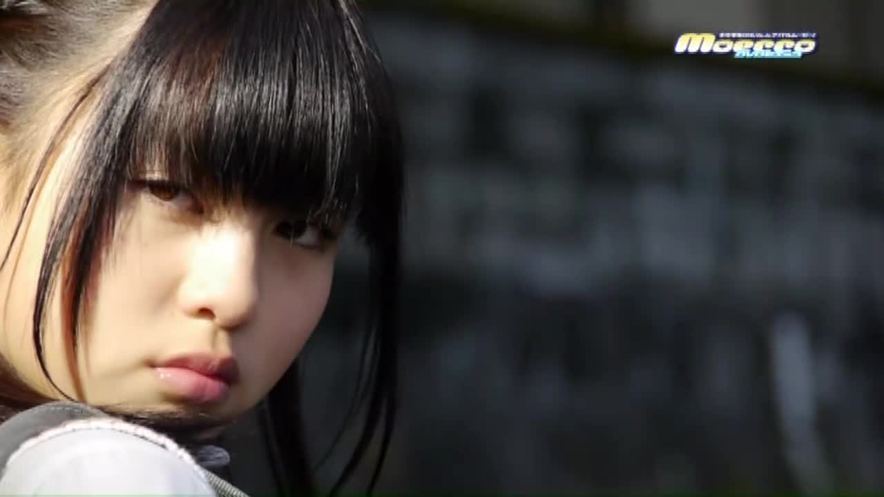 ぎりぎりジュニアアイドル:【水城るな】moecco(モエッコ) vol.36 動画+PDF書籍セット