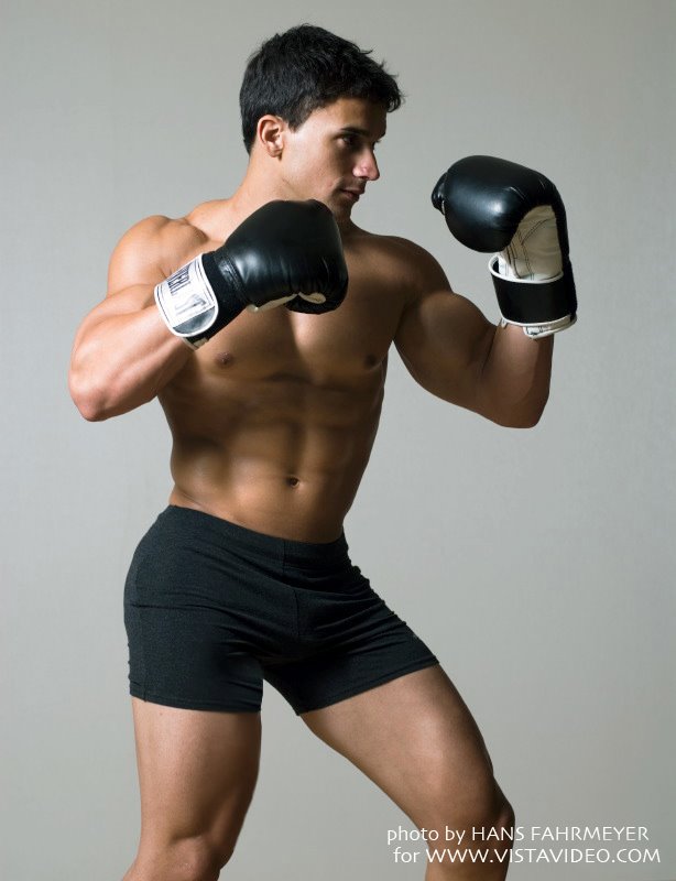 筋肉奴隷日記:バイリンガルマッチョ