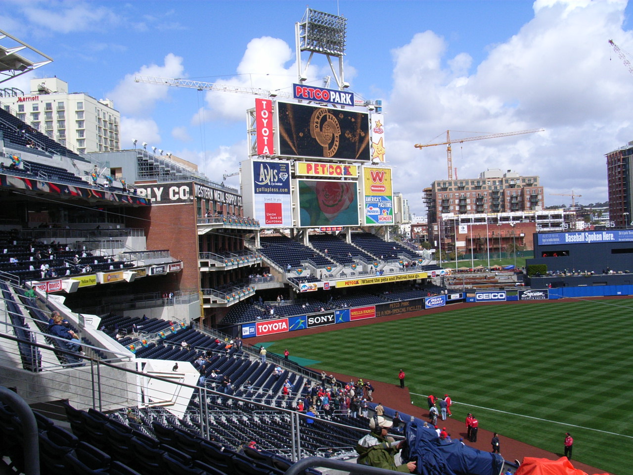 I LIVE FOR THIS by "j"eter : 寒い＠ペトコパークデシタ