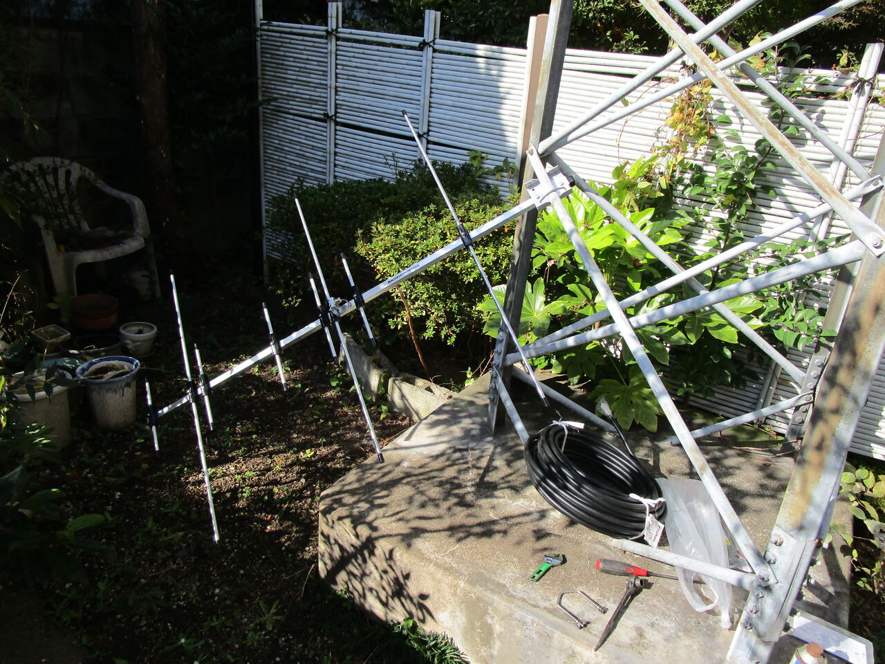 ナガラ電子工業144/430Mhz 2Bandアンテナ DO-2B8 を上げる。 : JF2QHLのblog