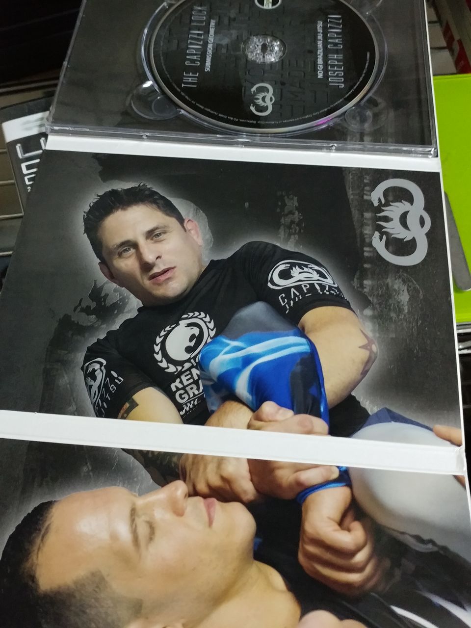 DVD Review #12 『THE CAPIZZI LOCK』 by JOSEPH CAPIZZI : ブラジリアン柔術日記 via ...