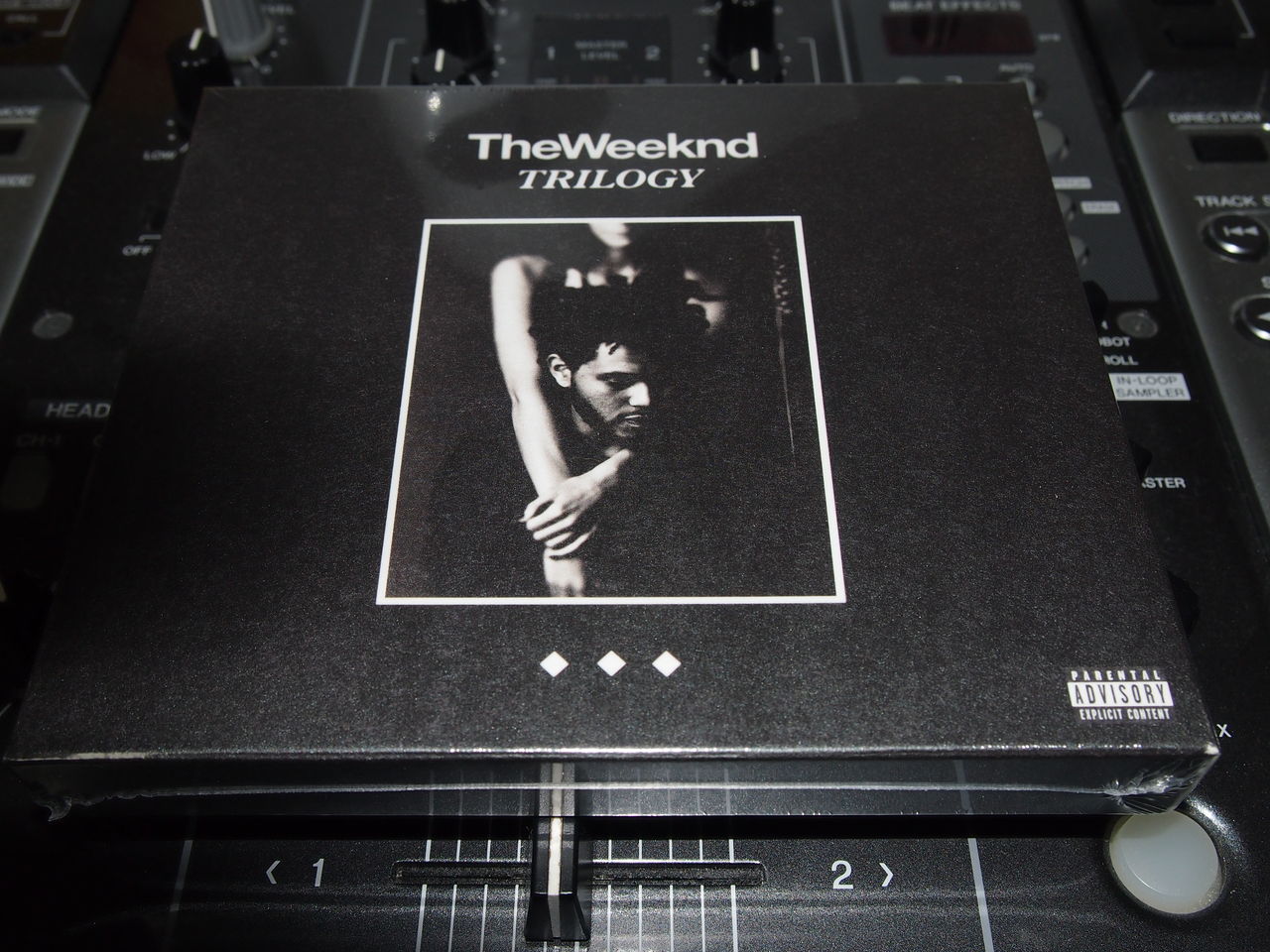 The Weeknd/Trilogy (Album Review) : Flavor Of R&B / HIPHOP