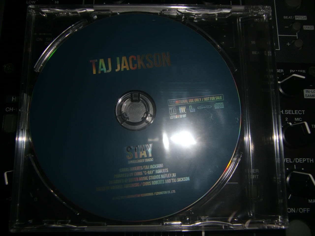 Taj Jackson/It's Not Over (Album Review) : Flavor Of R&B / HIPHOP