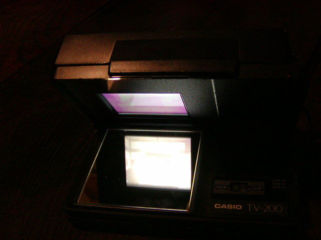 鏡テレビ。 CASIO （カシオ） 超小型テレビ TV-200 : 純喫茶ヒッピー ～昭和な喫茶店探しの日本全国放浪ブログ Powered ...