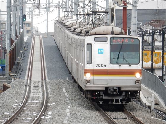 池袋線 メトロ7000系7104F : とんとん列車2