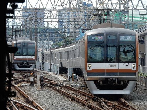 東上線 メトロ10000系 10109F : とんとん列車2