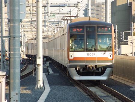 池袋線 メトロ10000系10109F : とんとん列車2