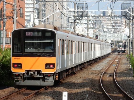 東上線 50070系 51075F : とんとん列車2