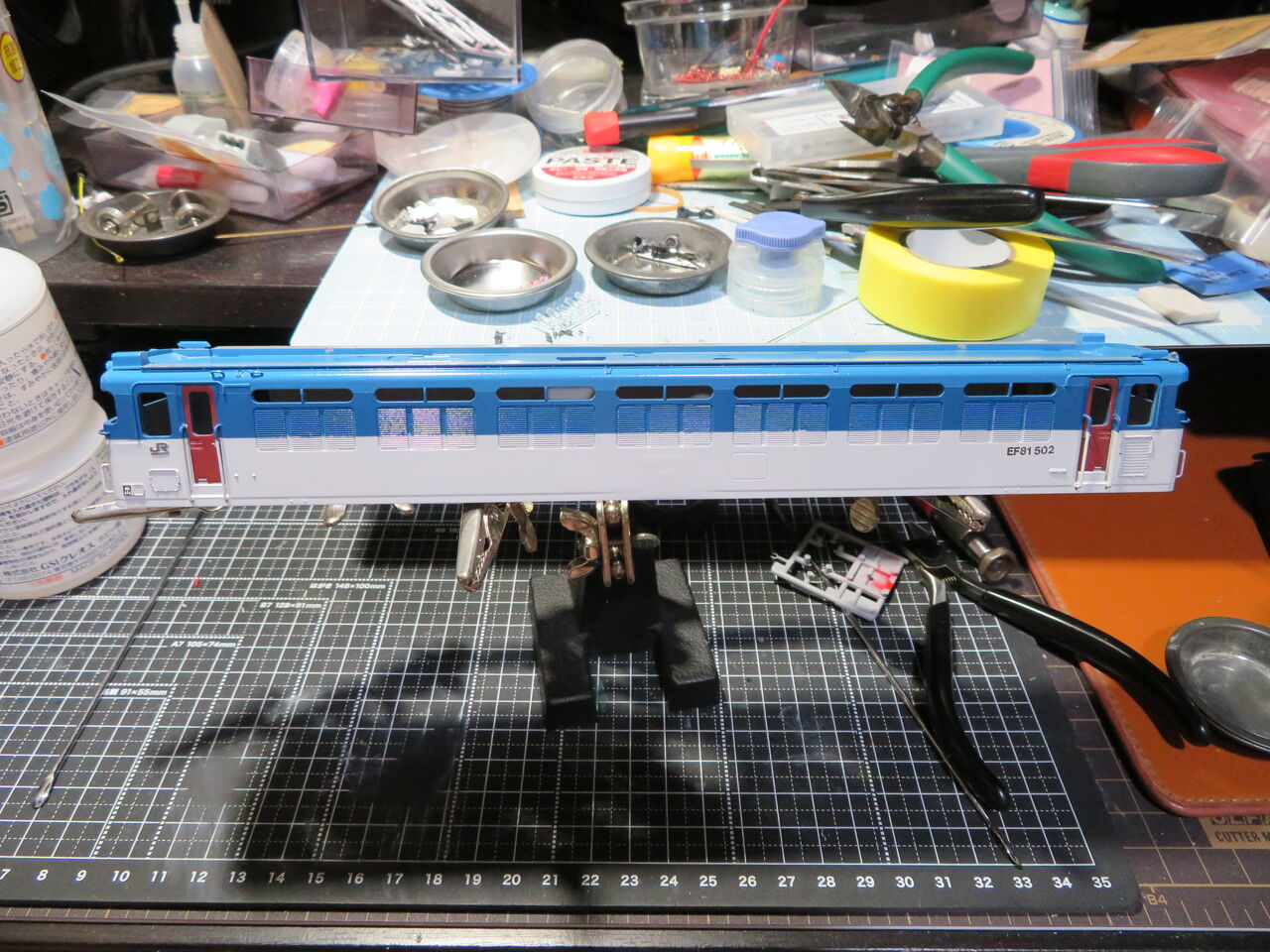 須波地域鉄道部の独り言 : EF81 500番台をつくる4