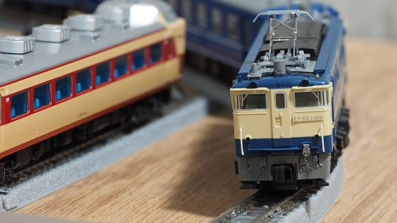 KATO EF65PF型 NJゲージ鉄道模型 : OJゲージ鉄道模型管理局 上野機関区