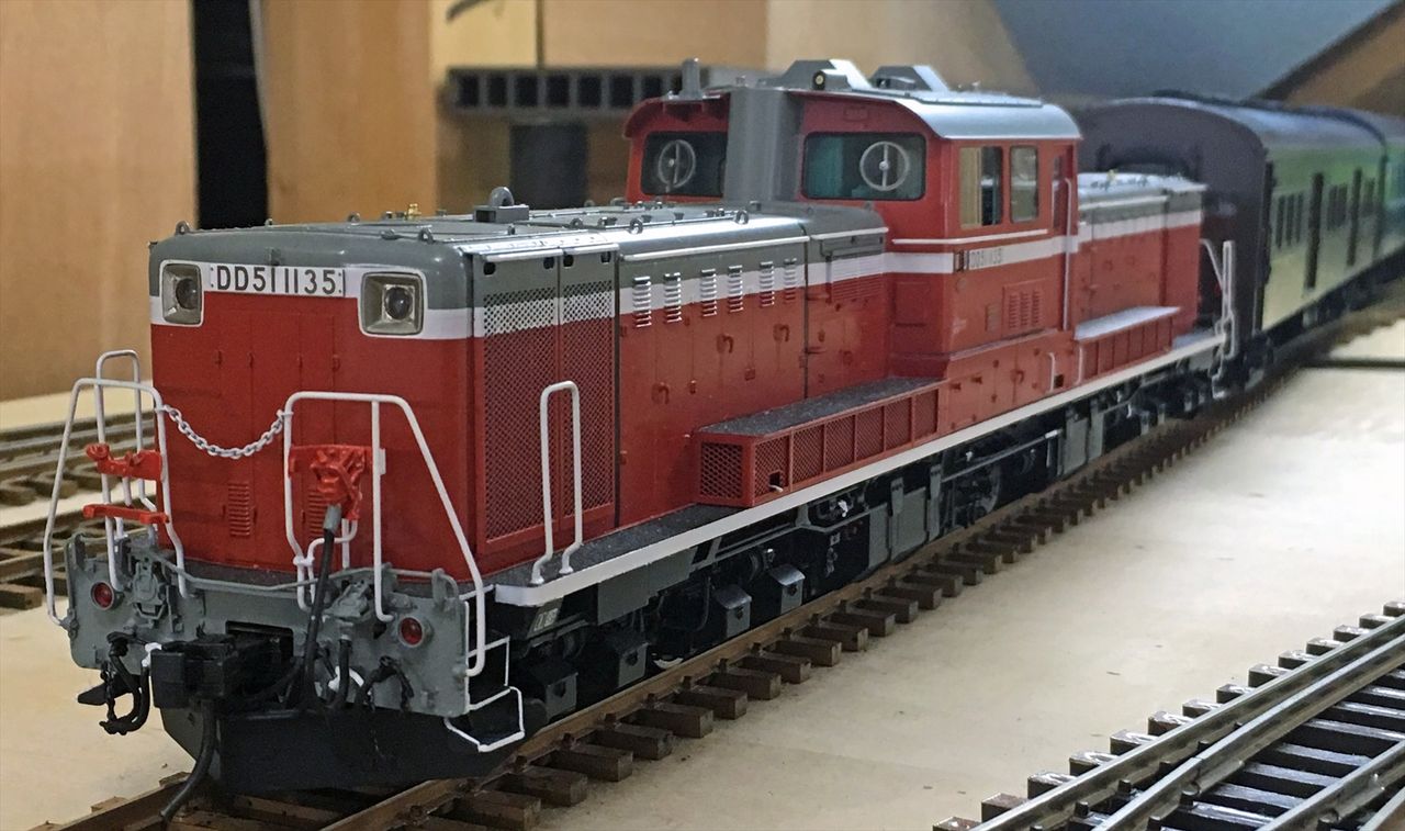 OJゲージ鉄道模型 DD51 DF50牽引マニ60・スロ62・10系夜行急行列車 : OJゲージ鉄道模型管理局 上野機関区