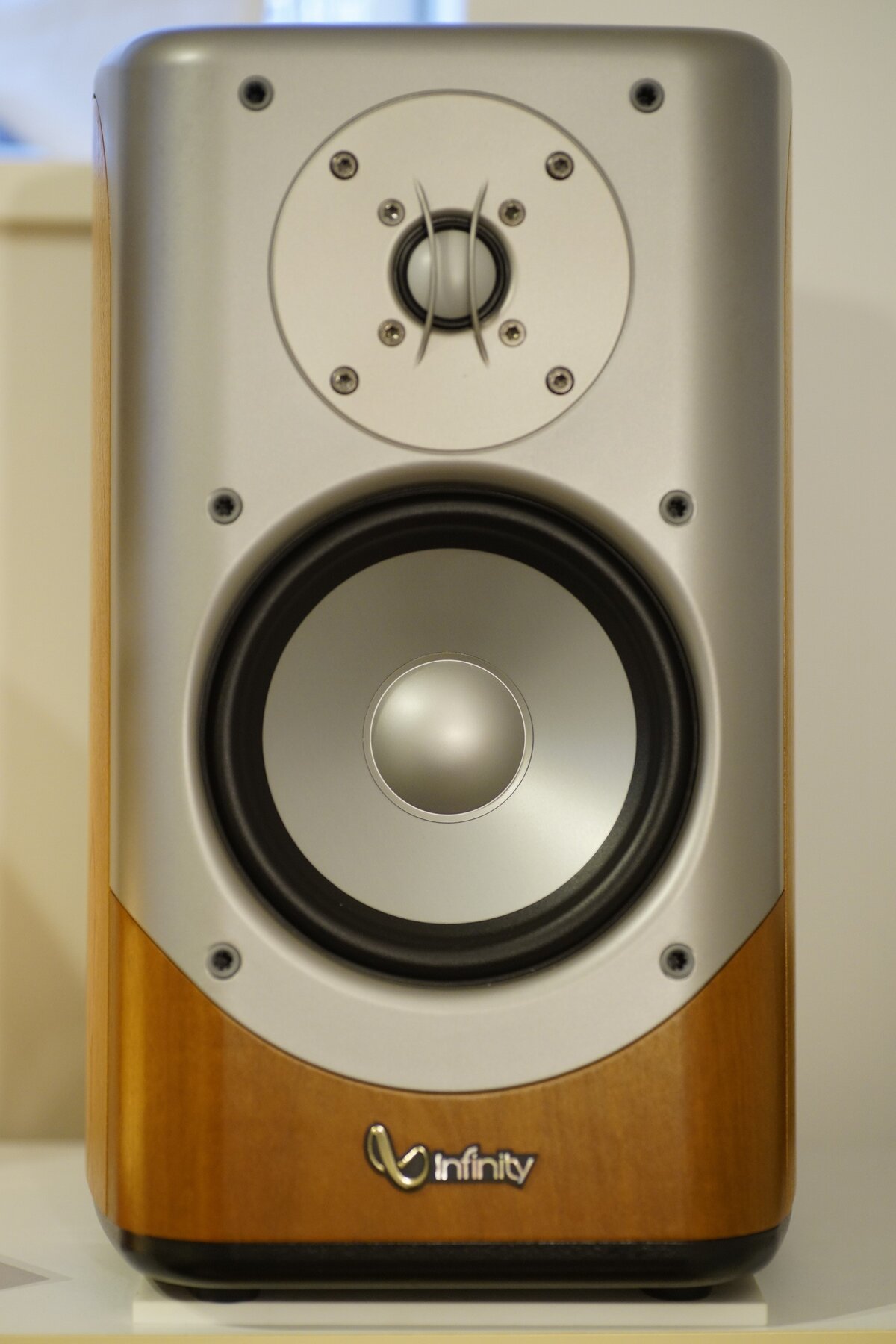 Infinity Kappa200 : On Age Audio Infinity Kappa200 : On Age Audio