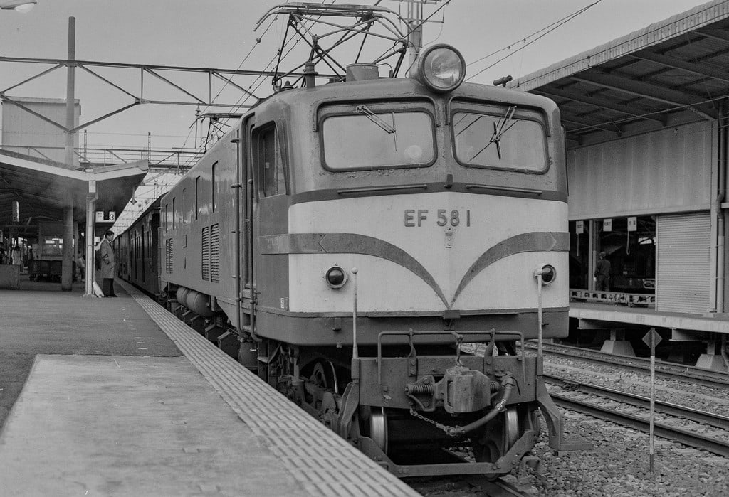 ゴハチの記録 EF58 1 : 飛 鉄(HITETSU)