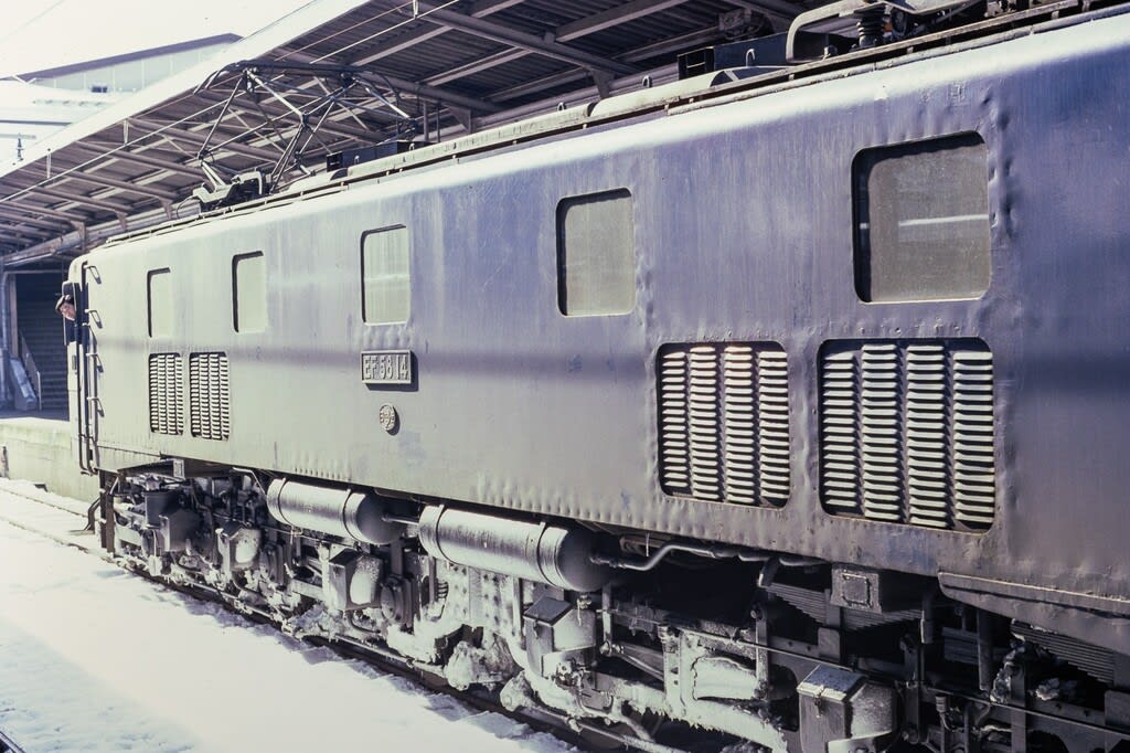 雪の日の58 : 飛 鉄(HITETSU)