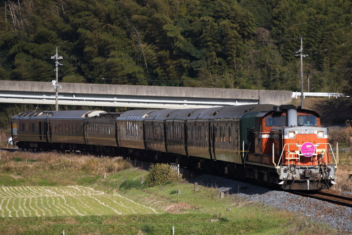 晴れるとだめ : 飛 鉄(HITETSU)