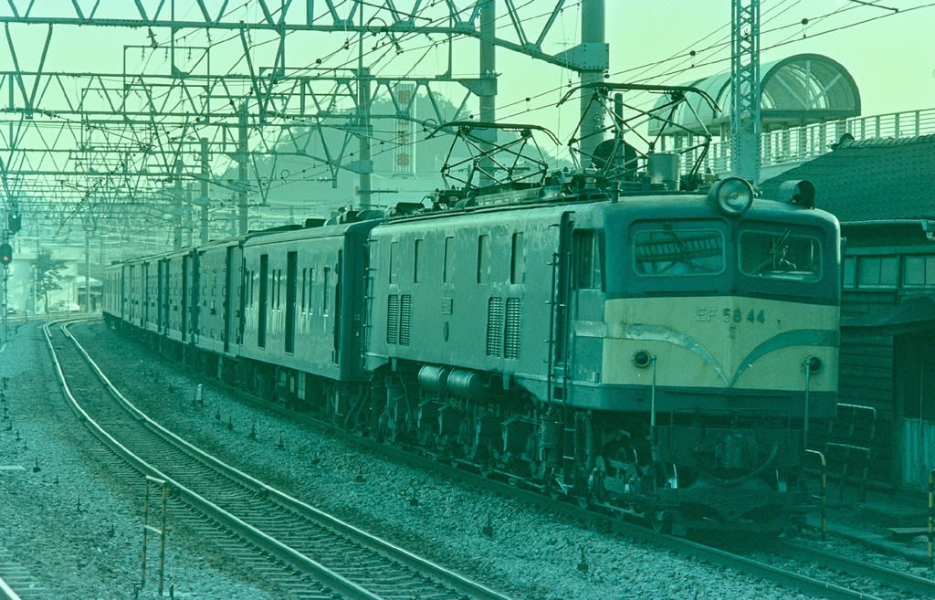 ゴハチの記録 EF58 44 : 飛 鉄(HITETSU)