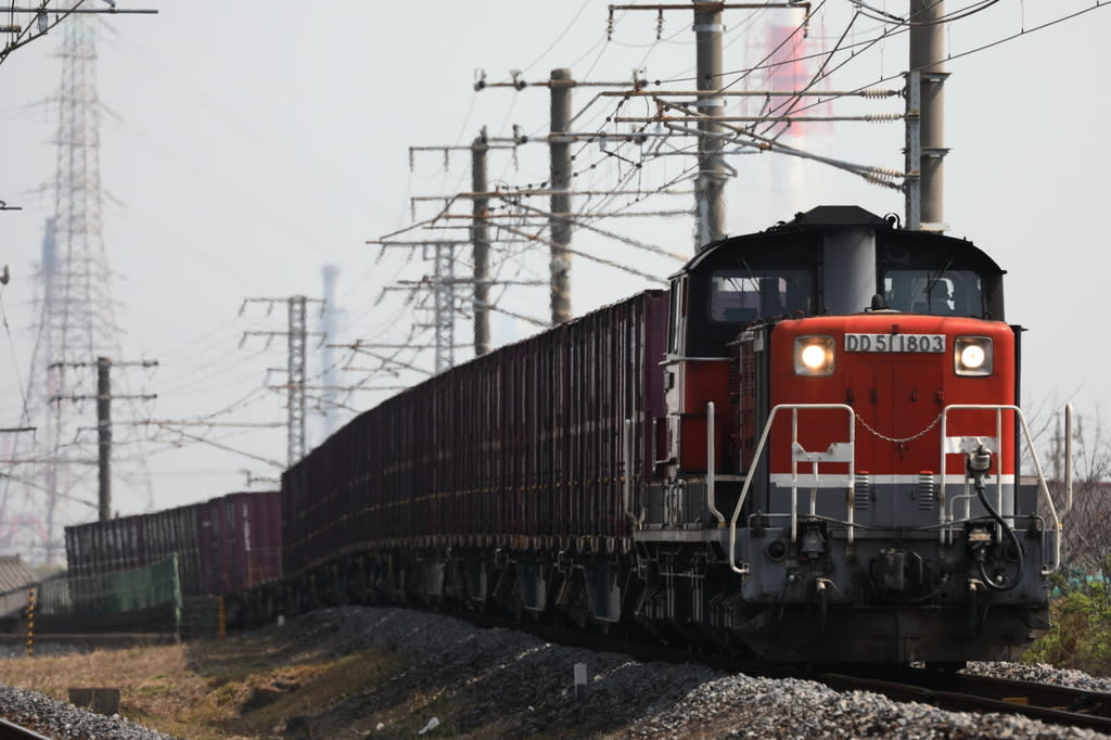 振り返って下り : 飛 鉄(HITETSU)