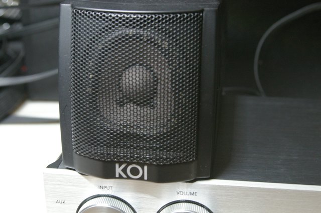 KOI Tiger 片方のスピーカーから音が出ない : JHGのブログ