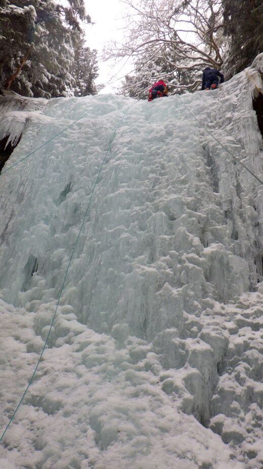 2025年12月26日（金）八ヶ岳／南沢小滝アイスクライミング講習会 : Mountain&Cycle-Guide-ARI