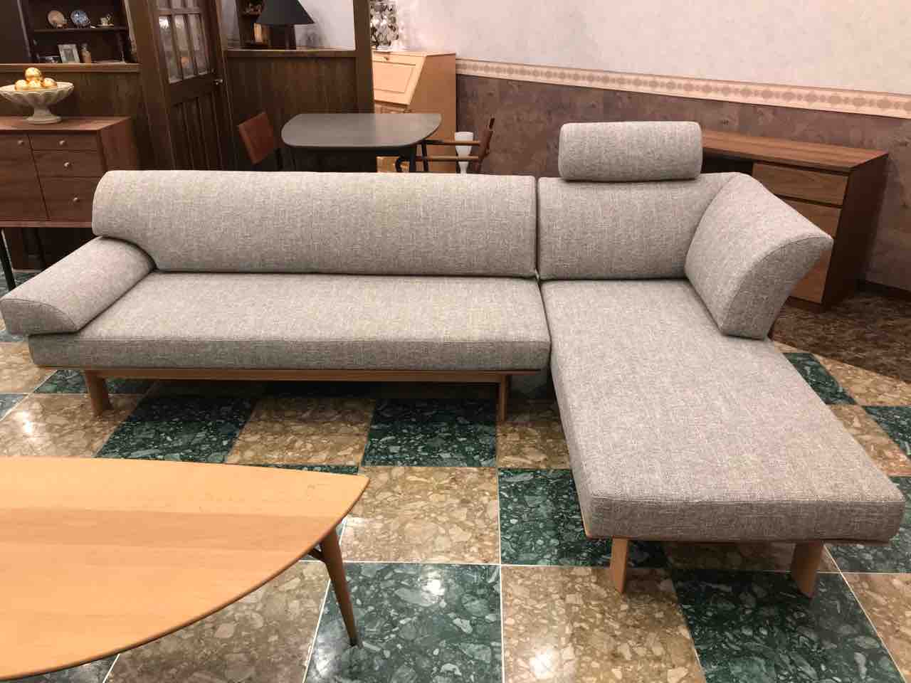 新商品のご案内】ユニークな使い方ができるソファ・NEW RAPT 新商品のご案内】ユニークな使い方ができるソファ・NEW RAPT