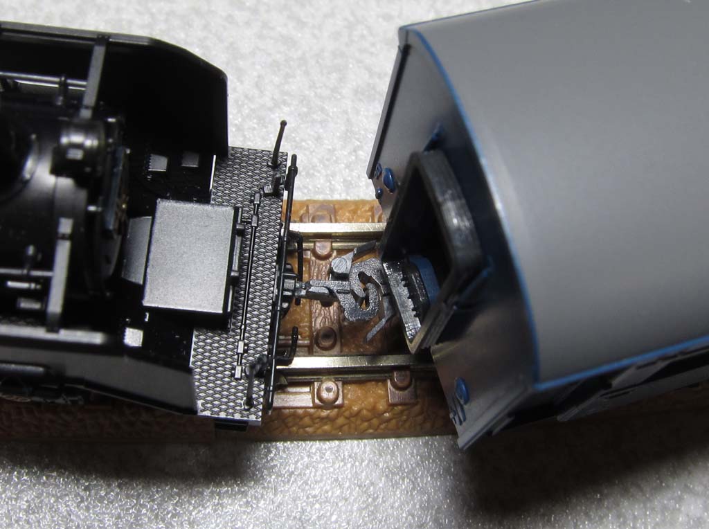 TomixのC11と、KATOのC12の重連 : 時めく蒸機の風