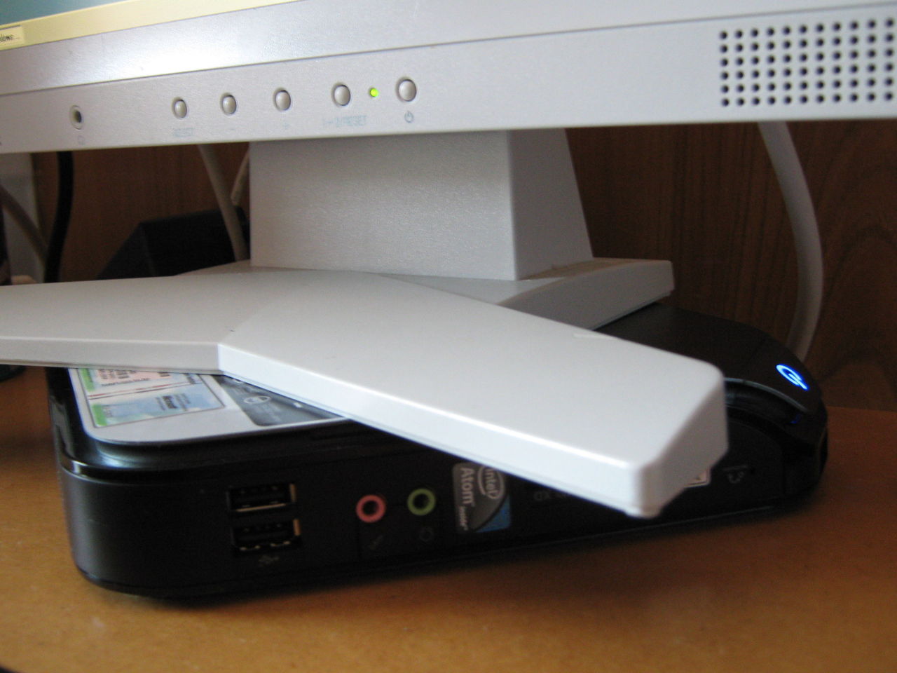 まあどうでもいい話なんだけど : Acer Veriton N260G VTN260G-B25