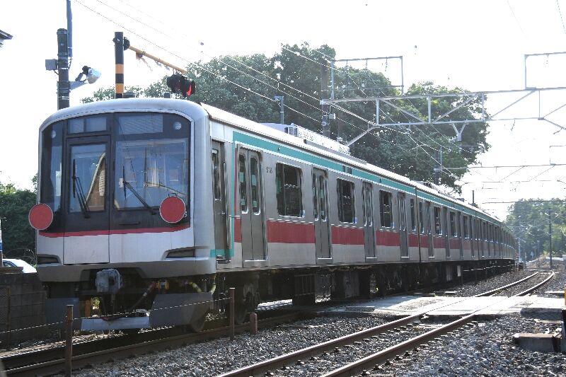 6/17 東急5000系甲種輸送（EF65） : kakuekiteisya18のblog