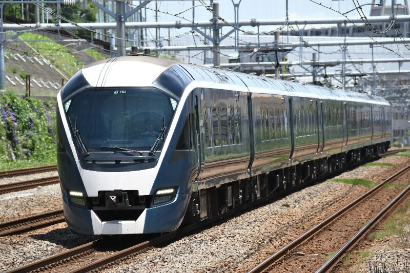 6/12 特急185 C1編成＆M250系貨物電車 : kakuekiteisya18のblog