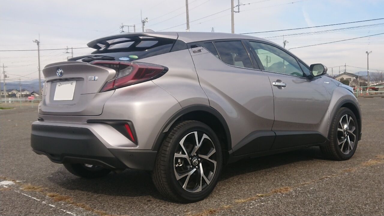 ゆみゆみ＠バイク沼の散在禄 : C-HR G LED Edition納車記念…ﾊﾟｼｬｯ! Σp[【 】]ω･´) 激写