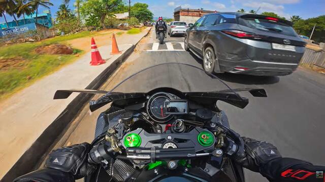インドの高速道路を300㎞/h、川崎NinjaH2Rで暴走する動画 : Usagineko5bai-2nd