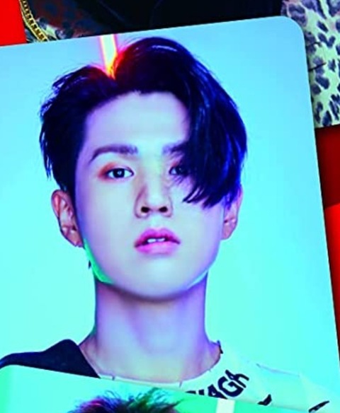 な～こ♪の『ずっとずっとCODE-Vに はまり中！』 : NIK⭐デビューシングルAmazon限定通常盤Aメガジャケ付きは在庫切れになってますね♪