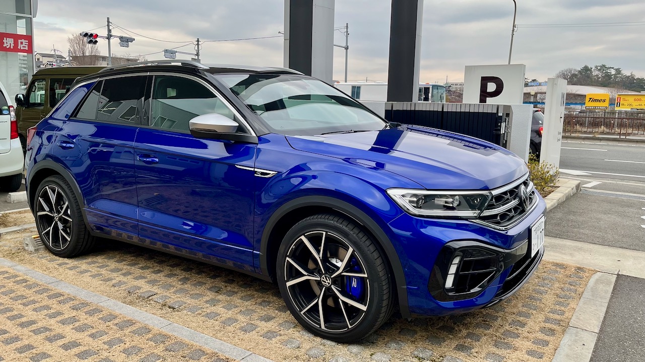 試乗だけのつもりが契約!? VW T-Roc R : kamarin.net