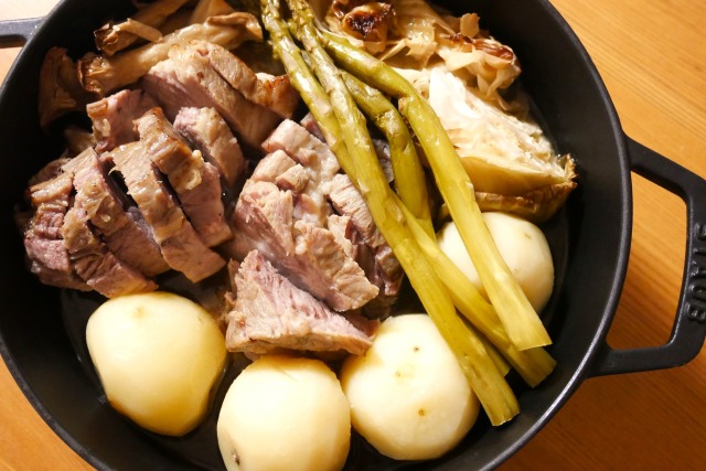 手間なくごちそう感＊ポットロースト : kana-kitchen