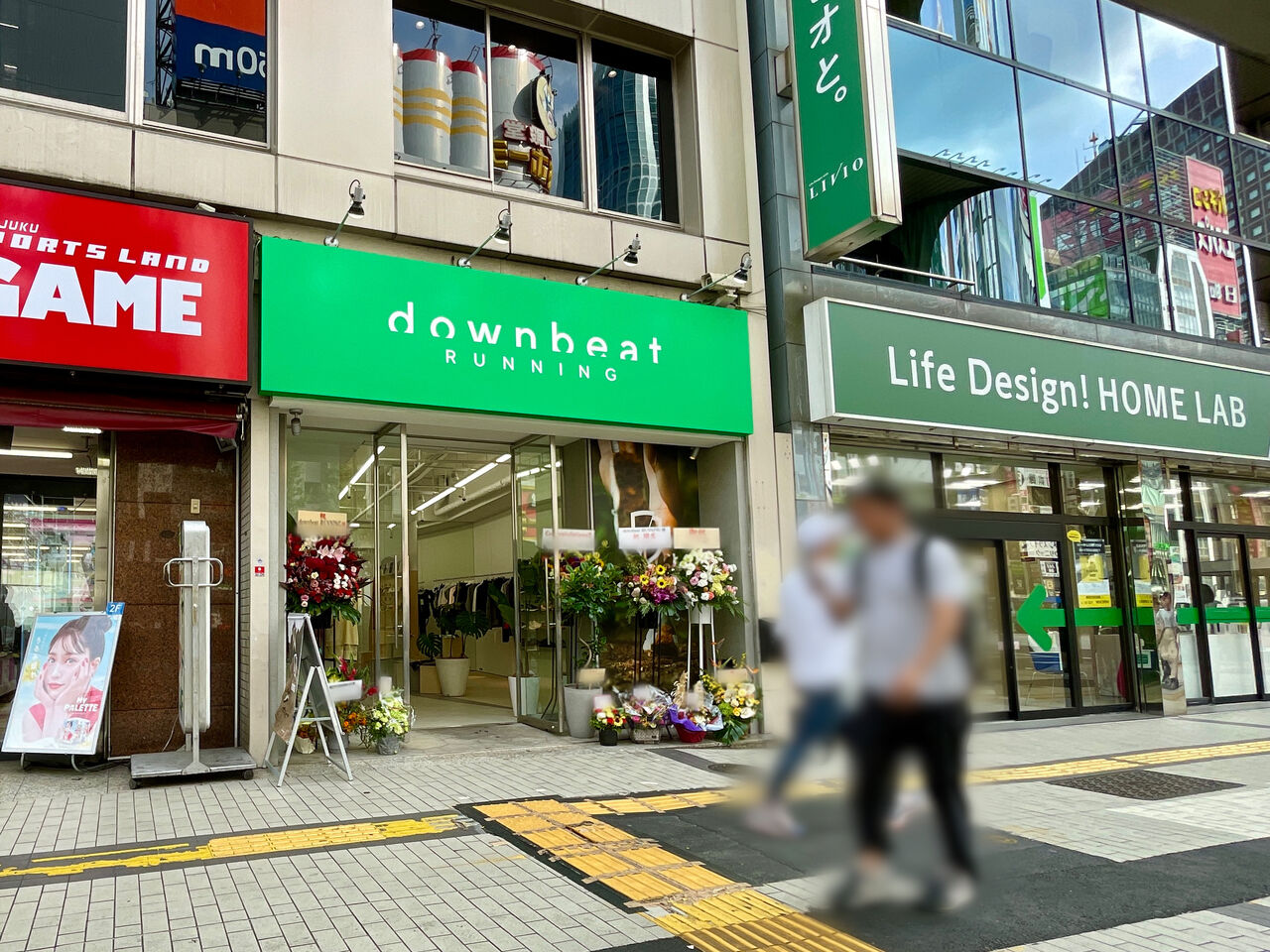 【開店】新宿3丁目に『downbeat RUNNING（ダウンビート ランニング）』なる⽇本発のランニングカルチャーショップがオープンしてる。 : しんじゅく通信 - 東京都新宿区の地域情報サイト