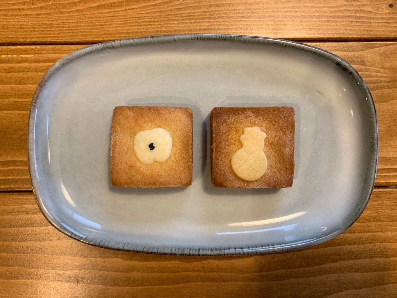鷺宮にオープンした『Sweets and Cafe Camellia（カメリア）』の『パイナップルケーキ』『アップルケーキ』食べてみた ...
