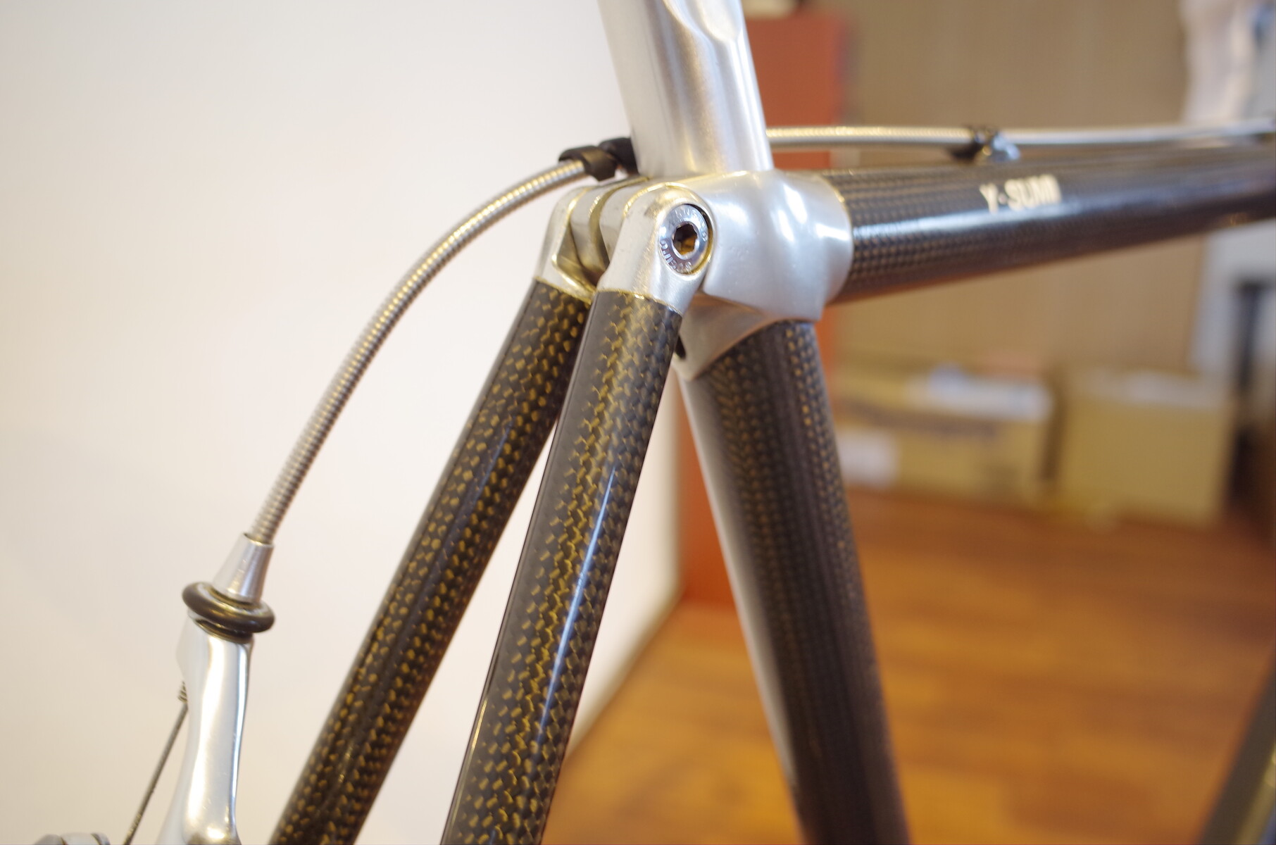 miyataのビンテージバイク Full CARBONオーバーホール : K&M miyataのビンテージバイク Full CARBONオーバーホール : K&M