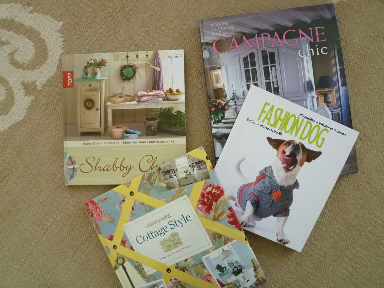 インテリアの洋雑誌とDIYの本 : Torico-lore
