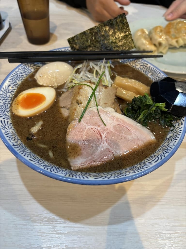 ラーメン食べきた！！！！！ : かるかんタイムズ
