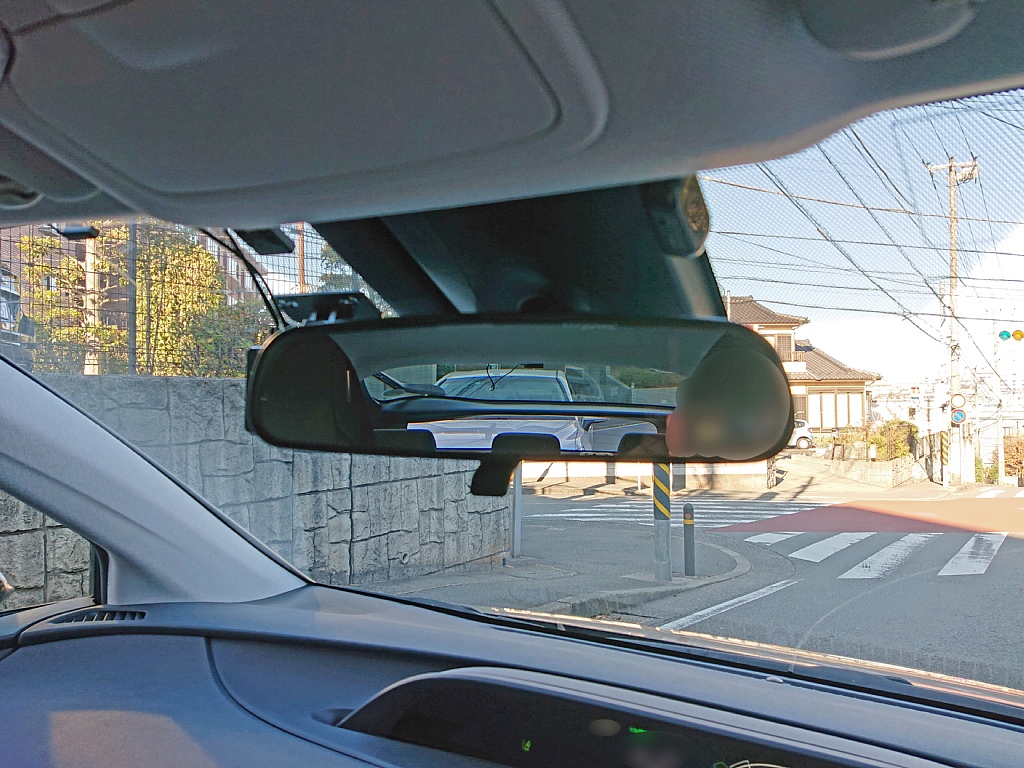 VAIOちゃんのよもやまブログ:TOYOTA Prius50 カーメイト DZ447 リヤビューミラー 装着