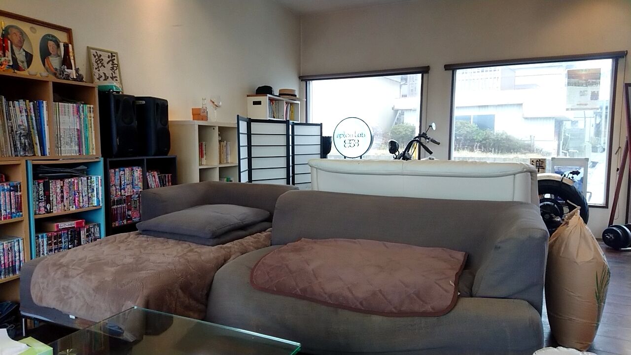 新潟市西区五十嵐の街中に本格南インド料理の店！？spice Lab 853でチキンカレー大盛と焼きたてナン大盛！ : 新潟がっとうんめもん探訪