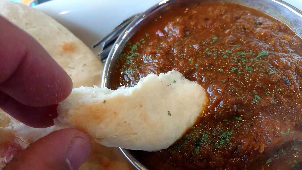 新潟市西区五十嵐の街中に本格南インド料理の店！？spice Lab 853でチキンカレー大盛と焼きたてナン大盛！ : 新潟がっとうんめもん探訪